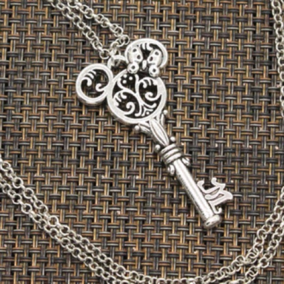 Disney | Jewelry | Disney Minnie Mouse Key Pendant Necklace | Poshmark